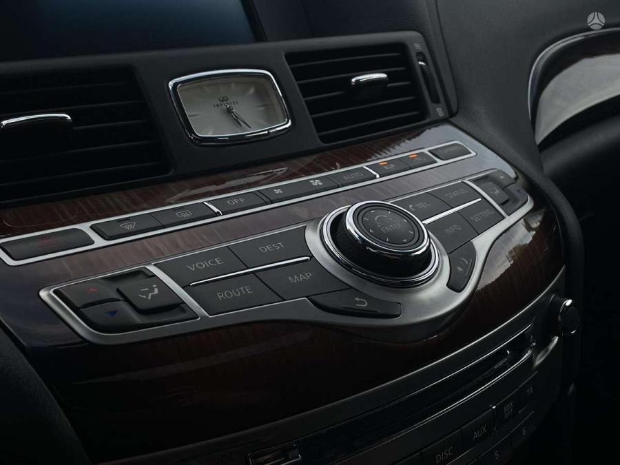 Balts Infiniti M30 2011 Viļņa, ar dzinēja tilpumu 3.00 L un nobraukumu 347 tūkst. km par 4999 €, foto 18 vietnē AUTOMOTO.COM.LV