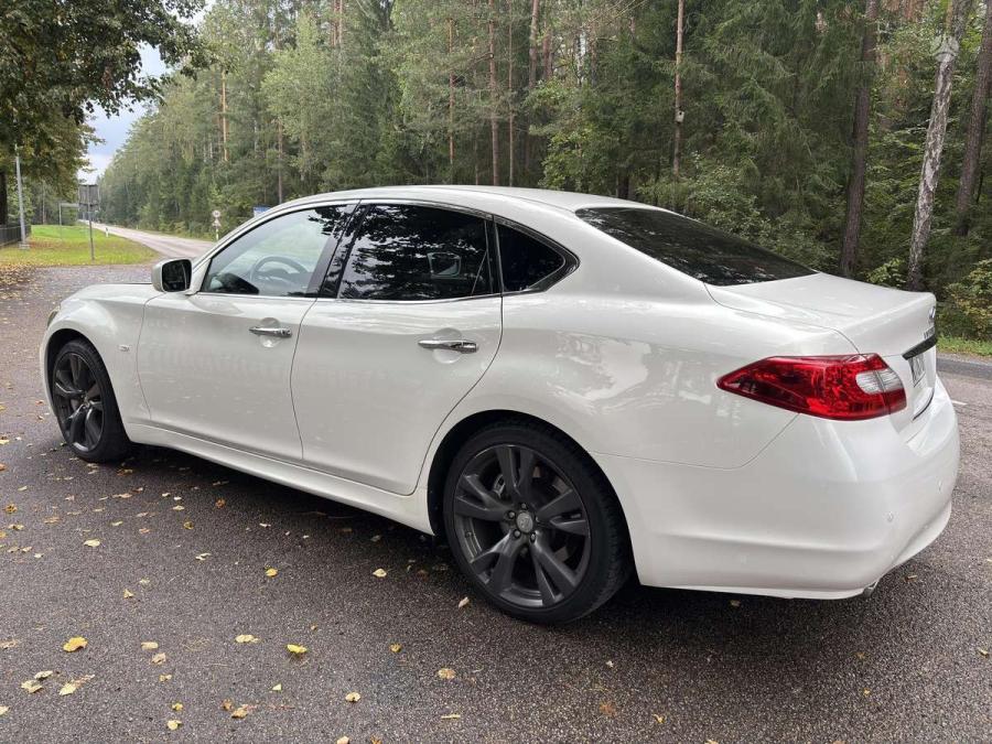 Balts Infiniti M30 2012 Kauņa, ar dzinēja tilpumu 2.99 L un nobraukumu 290 tūkst. km par 5500 €, foto 5 vietnē AUTOMOTO.COM.LV