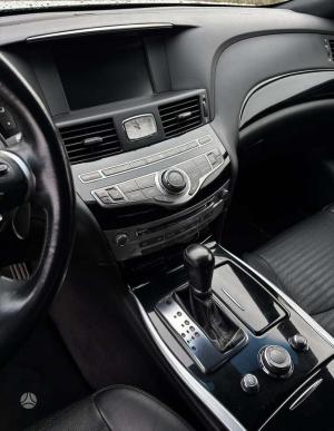 Balts Infiniti M30 2012 Kauņa, ar dzinēja tilpumu 2.99 L un nobraukumu 290 tūkst. km par 5500 €, foto 8 vietnē AUTOMOTO.COM.LV