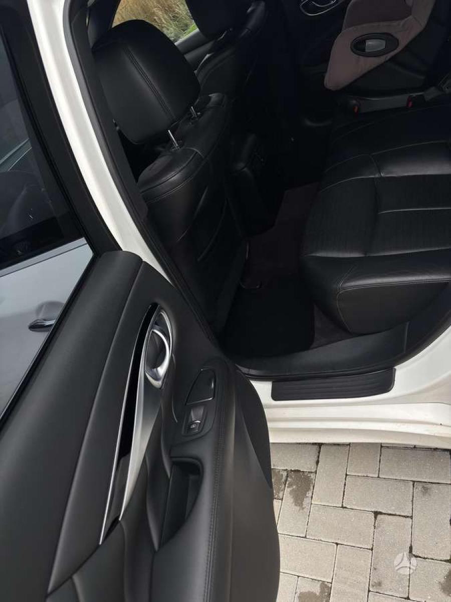 Balts Infiniti M30 2012 Kauņa, ar dzinēja tilpumu 2.99 L un nobraukumu 290 tūkst. km par 5500 €, foto 10 vietnē AUTOMOTO.COM.LV