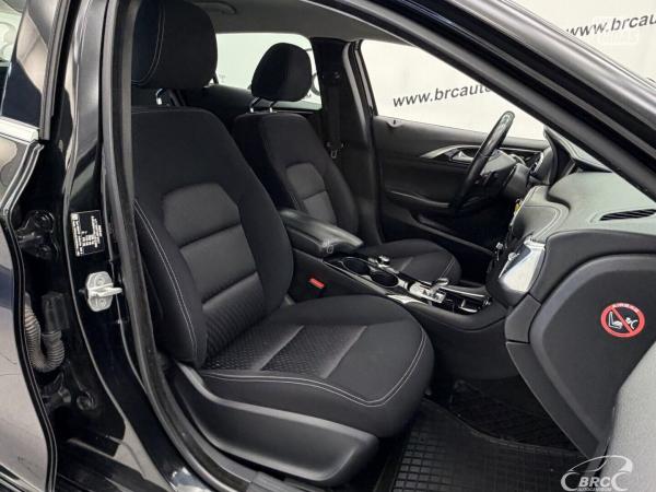 Melns Infiniti Q30 2018 Avižieniai, ar dzinēja tilpumu 2.10 L un nobraukumu 314 tūkst. km par 10600 €, foto 7 vietnē AUTOMOTO.COM.LV