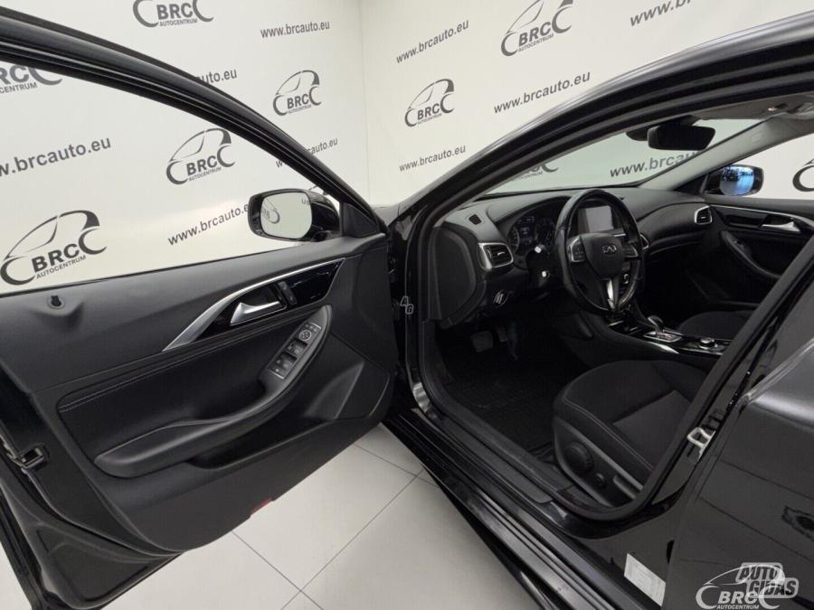 Melns Infiniti Q30 2018 Avižieniai, ar dzinēja tilpumu 2.10 L un nobraukumu 314 tūkst. km par 10600 €, foto 19 vietnē AUTOMOTO.COM.LV
