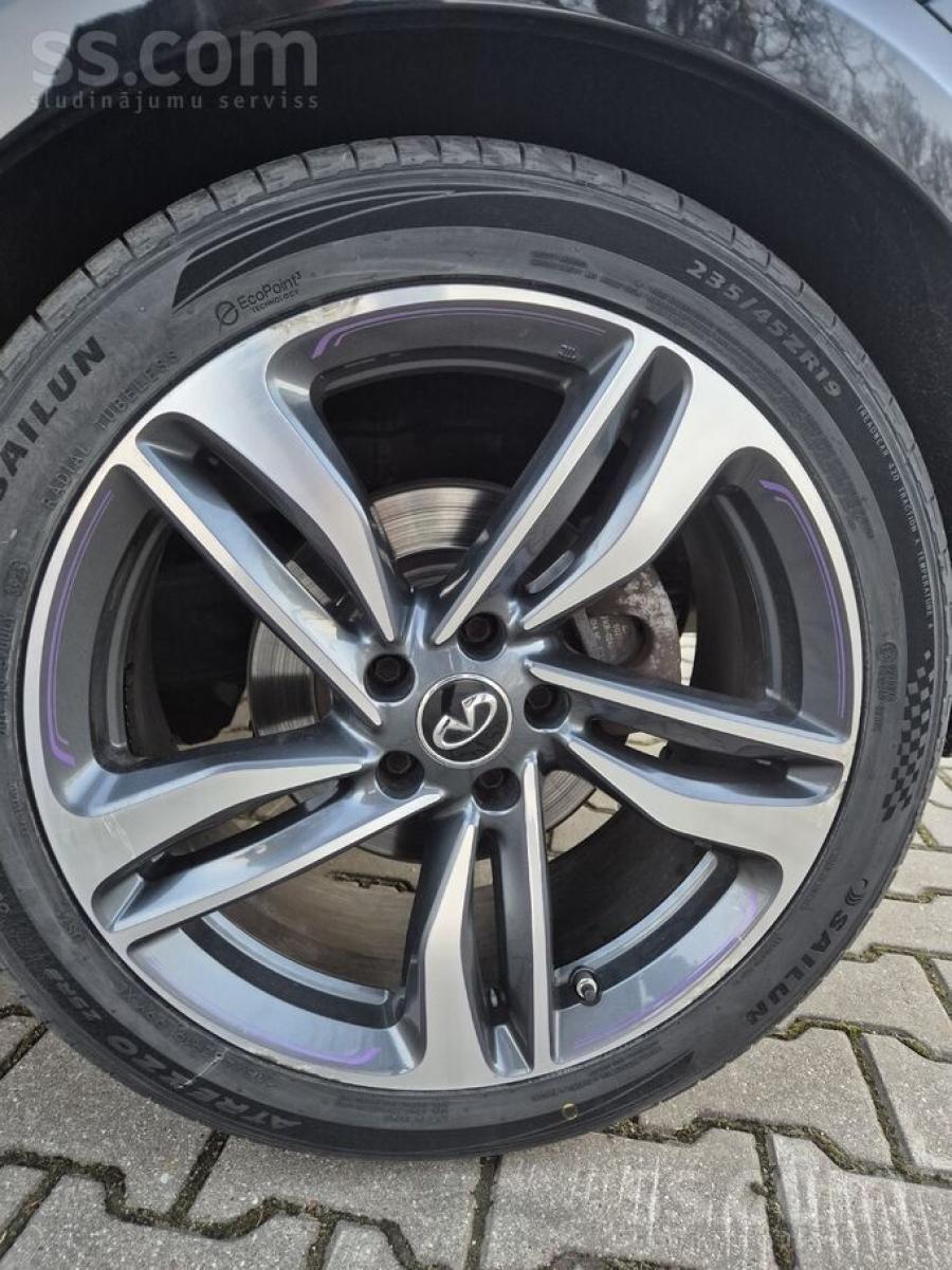 Melns Infiniti Q30 2015 Rīga, ar dzinēja tilpumu 2.20 L un nobraukumu 176 tūkst. km par 13800 €, foto 28 vietnē AUTOMOTO.COM.LV