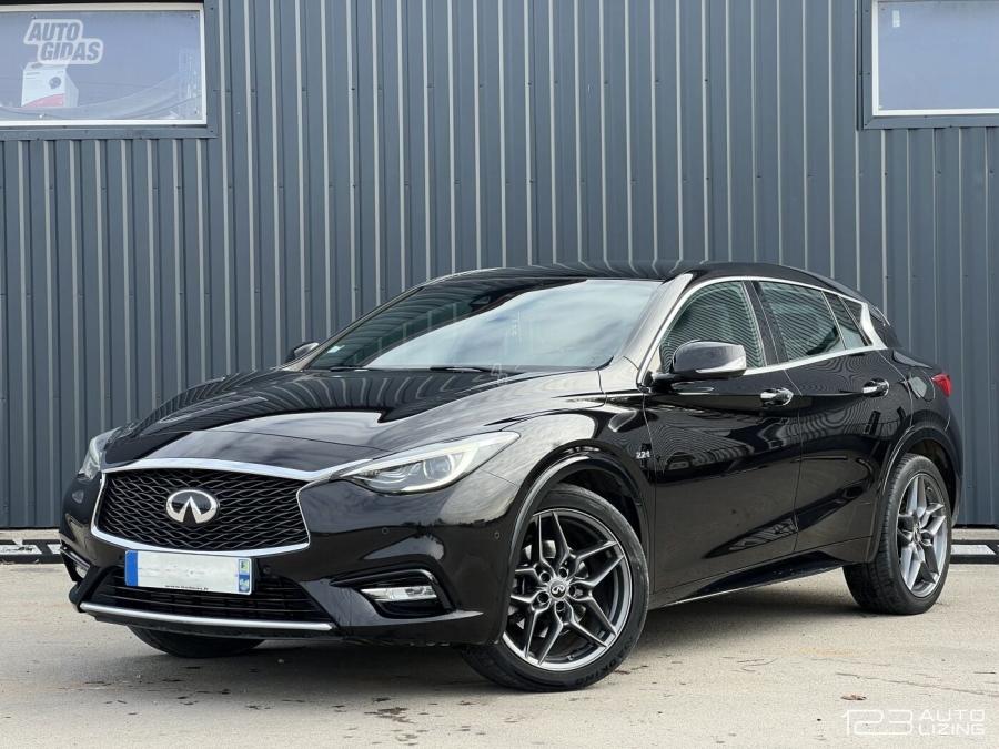 Black Infiniti Q30 2016 in Taurage, with an engine capacity of 2.20 L and mileage of 134 thousand km for 9500 €, photo 1 on AUTOMOTO.COM.LV