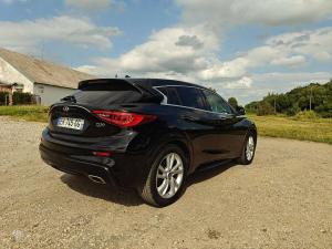 Melns Infiniti Q30 2016 Tauragė, ar dzinēja tilpumu 1.46 L un nobraukumu 204 tūkst. km par 8200 €, foto 10 vietnē AUTOMOTO.COM.LV