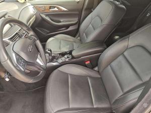 Melns Infiniti Q30 2016 Tauragė, ar dzinēja tilpumu 1.46 L un nobraukumu 204 tūkst. km par 8200 €, foto 15 vietnē AUTOMOTO.COM.LV
