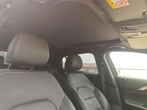 Melns Infiniti Q30 2016 Tauragė, ar dzinēja tilpumu 1.46 L un nobraukumu 204 tūkst. km par 8200 €, foto 21 vietnē AUTOMOTO.COM.LV