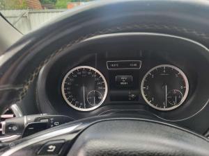 Black Infiniti Q30 2016 in Kaunas, with an engine capacity of 2.14 L and mileage of 185 thousand km for 12200 €, photo 7 on AUTOMOTO.COM.LV