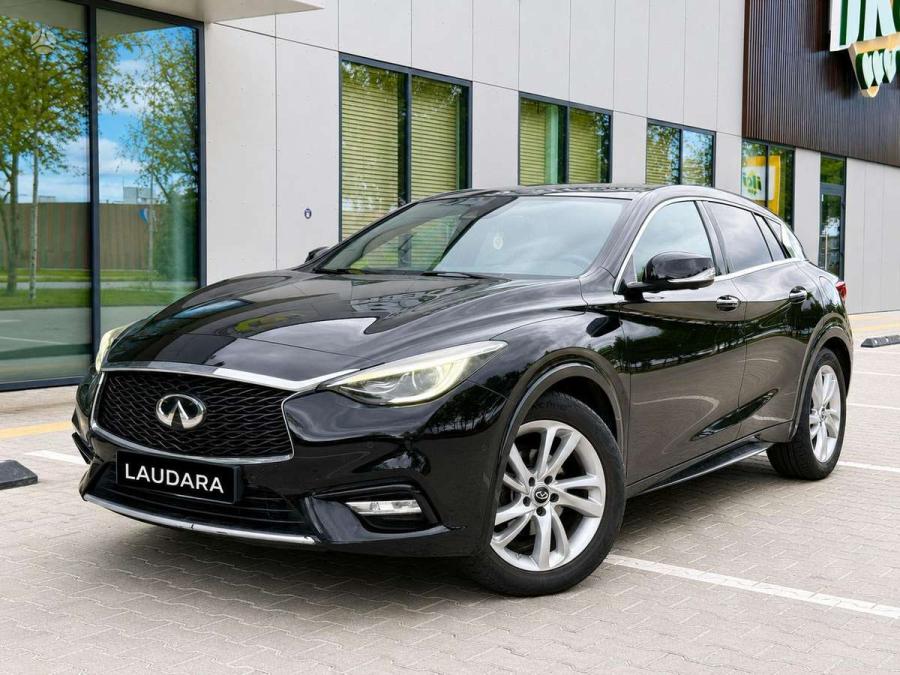 Melns Infiniti Q30 2016 Viļņa, ar dzinēja tilpumu 1.46 L un nobraukumu 204 tūkst. km par 8900 €, foto 1 vietnē AUTOMOTO.COM.LV
