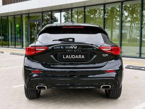 Melns Infiniti Q30 2016 Viļņa, ar dzinēja tilpumu 1.46 L un nobraukumu 204 tūkst. km par 8900 €, foto 5 vietnē AUTOMOTO.COM.LV