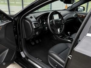 Melns Infiniti Q30 2016 Viļņa, ar dzinēja tilpumu 1.46 L un nobraukumu 204 tūkst. km par 8900 €, foto 16 vietnē AUTOMOTO.COM.LV