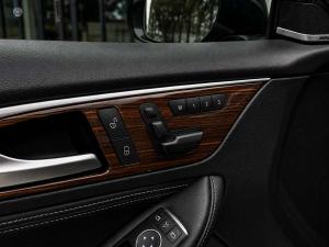 Melns Infiniti Q30 2016 Viļņa, ar dzinēja tilpumu 1.46 L un nobraukumu 204 tūkst. km par 8900 €, foto 24 vietnē AUTOMOTO.COM.LV