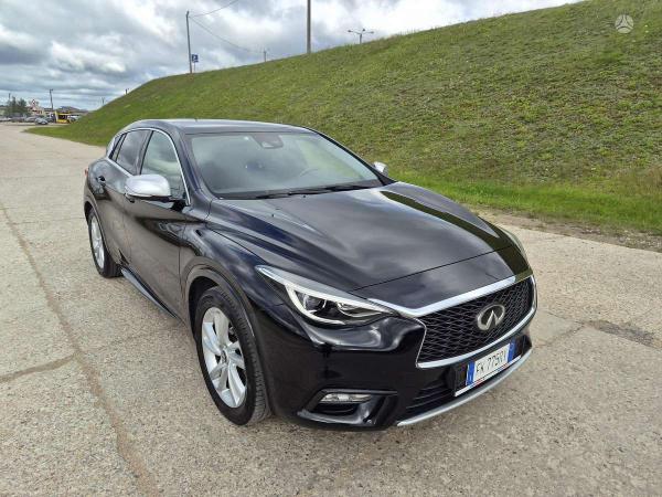Melns Infiniti Q30 2017 Viļņa, ar dzinēja tilpumu 1.46 L un nobraukumu 286 tūkst. km par 7400 €, foto 7 vietnē AUTOMOTO.COM.LV