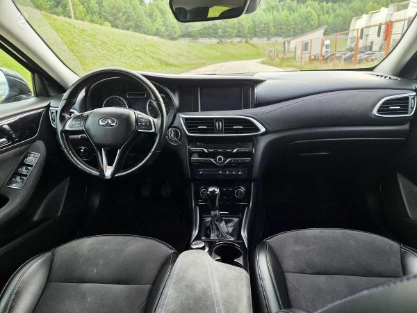 Melns Infiniti Q30 2017 Viļņa, ar dzinēja tilpumu 1.46 L un nobraukumu 286 tūkst. km par 7400 €, foto 10 vietnē AUTOMOTO.COM.LV