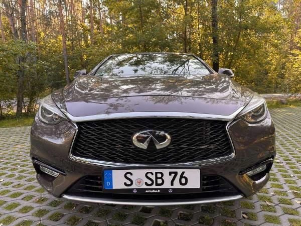 Brūns Infiniti Q30 2017 Viļņa, ar dzinēja tilpumu 1.46 L un nobraukumu 149 tūkst. km par 9500 €, foto 2 vietnē AUTOMOTO.COM.LV