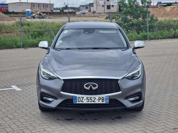 Pelēks Infiniti Q30 2016 Tauragė, ar dzinēja tilpumu 1.46 L un nobraukumu 214 tūkst. km par 7990 €, foto 8 vietnē AUTOMOTO.COM.LV