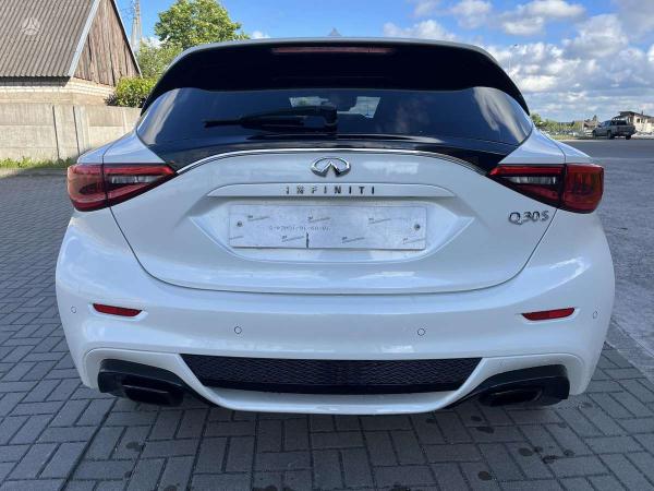 Balts Infiniti Q30 2017 Tauragė, ar dzinēja tilpumu 2.14 L un nobraukumu 336 tūkst. km par 8300 €, foto 8 vietnē AUTOMOTO.COM.LV