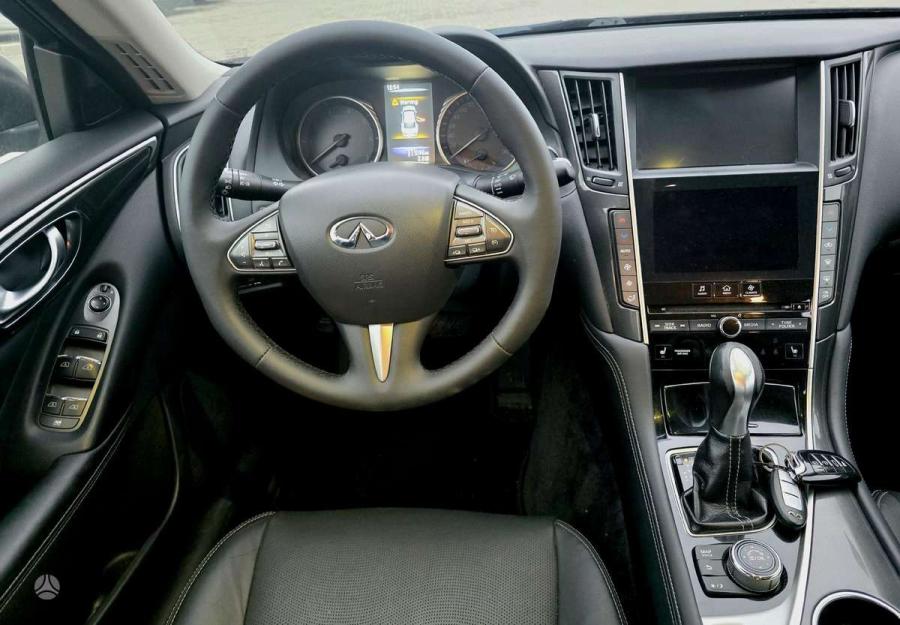 Black Infiniti Q50 2014 in Taurage, with an engine capacity of 2.14 L and mileage of 212 thousand km for 6950 €, photo 14 on AUTOMOTO.COM.LV