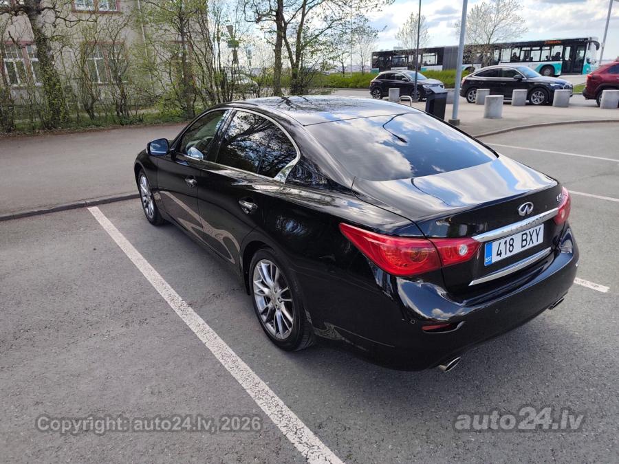 Black Infiniti Q50 2014 in Tallinn, with an engine capacity of 2.10 L and mileage of 168 thousand km for 10499 €, photo 8 on AUTOMOTO.COM.LV