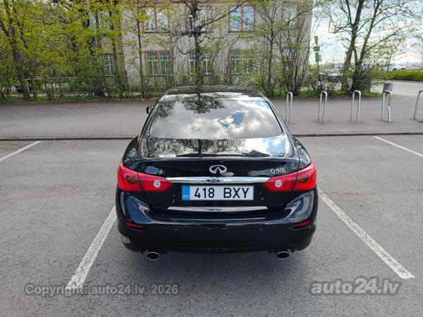 Black Infiniti Q50 2014 in Tallinn, with an engine capacity of 2.10 L and mileage of 168 thousand km for 10499 €, photo 8 on AUTOMOTO.COM.LV