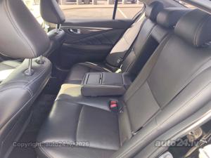 Black Infiniti Q50 2014 in Tallinn, with an engine capacity of 2.10 L and mileage of 168 thousand km for 10499 €, photo 14 on AUTOMOTO.COM.LV
