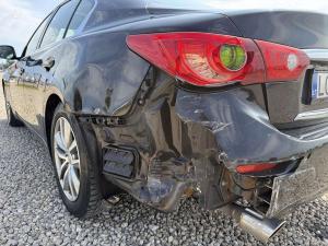 Melns Infiniti Q50 2014 Viļņa, ar dzinēja tilpumu 2.20 L un nobraukumu 181 tūkst. km par 3300 €, foto 14 vietnē AUTOMOTO.COM.LV