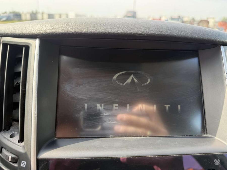 Melns Infiniti Q50 2014 Viļņa, ar dzinēja tilpumu 2.20 L un nobraukumu 181 tūkst. km par 3300 €, foto 33 vietnē AUTOMOTO.COM.LV