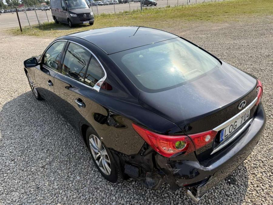 Melns Infiniti Q50 2014 Viļņa, ar dzinēja tilpumu 2.20 L un nobraukumu 181 tūkst. km par 3300 €, foto 37 vietnē AUTOMOTO.COM.LV