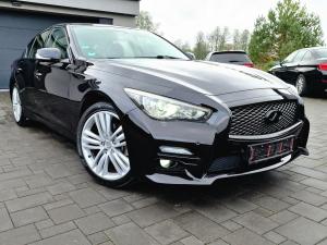 Black Infiniti Q50 2016 in Vilnius, with an engine capacity of 2.20 L and mileage of 240 thousand km for 9650 €, photo 2 on AUTOMOTO.COM.LV