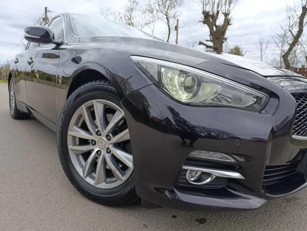 Melns Infiniti Q50 2016 Rīga, ar dzinēja tilpumu 2.20 L un nobraukumu 240 tūkst. km par 6490 €, foto 8 vietnē AUTOMOTO.COM.LV