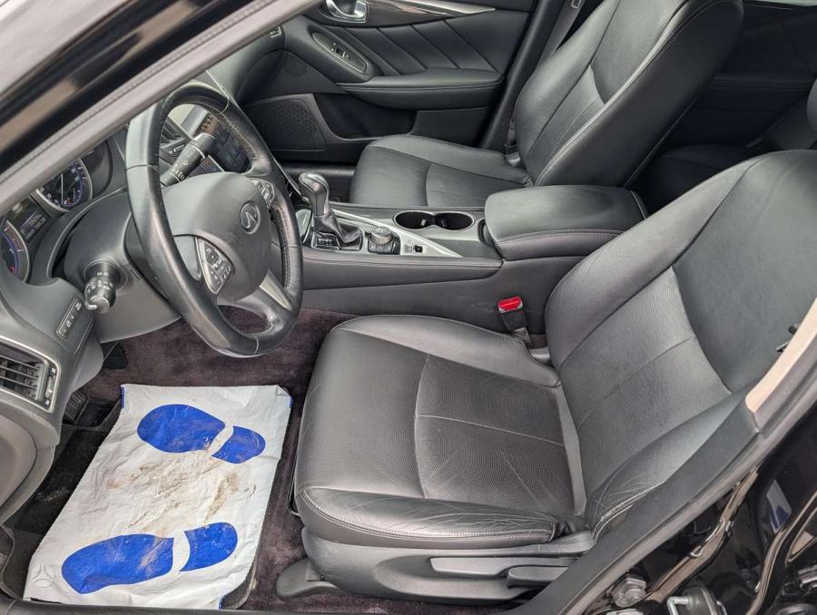 Melns Infiniti Q50 2016 Tauragė, ar dzinēja tilpumu 2.14 L un nobraukumu 231 tūkst. km par 6900 €, foto 12 vietnē AUTOMOTO.COM.LV