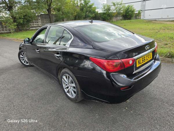 Black Infiniti Q50 2017 in Jonava, with an engine capacity of 2.14 L and mileage of 155 thousand km for 2999 €, photo 7 on AUTOMOTO.COM.LV