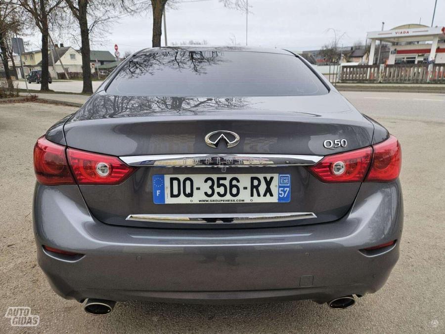 Grey Infiniti Q50 2015 in Siauliai, with an engine capacity of 2.10 L and mileage of 255 thousand km for 6950 €, photo 10 on AUTOMOTO.COM.LV