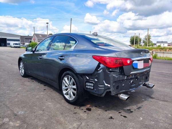 Pelēks Infiniti Q50 2015 Kauņa, ar dzinēja tilpumu 2.14 L un nobraukumu 372 tūkst. km par 4900 €, foto 3 vietnē AUTOMOTO.COM.LV