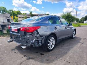 Grey Infiniti Q50 2015 in Kaunas, with an engine capacity of 2.14 L and mileage of 372 thousand km for 4900 €, photo 5 on AUTOMOTO.COM.LV