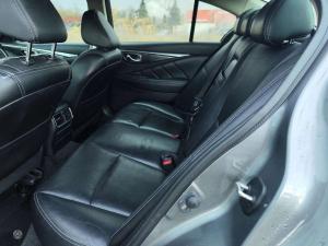 Grey Infiniti Q50 2015 in Kaunas, with an engine capacity of 2.14 L and mileage of 372 thousand km for 4900 €, photo 8 on AUTOMOTO.COM.LV