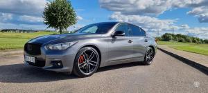Grey Infiniti Q50 2015 in Kaunas, with an engine capacity of 2.14 L and mileage of 240 thousand km for 7000 €, photo 9 on AUTOMOTO.COM.LV