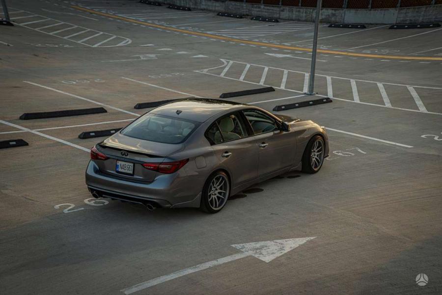 Pelēks Infiniti Q50 2016 Kauņa, ar dzinēja tilpumu 3.00 L un nobraukumu 48 tūkst. km par 14300 €, foto 4 vietnē AUTOMOTO.COM.LV