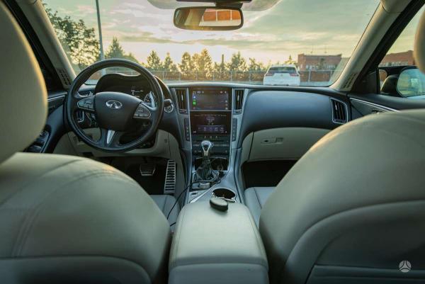 Pelēks Infiniti Q50 2016 Kauņa, ar dzinēja tilpumu 3.00 L un nobraukumu 48 tūkst. km par 14300 €, foto 9 vietnē AUTOMOTO.COM.LV