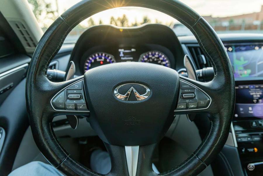 Pelēks Infiniti Q50 2016 Kauņa, ar dzinēja tilpumu 3.00 L un nobraukumu 48 tūkst. km par 14300 €, foto 10 vietnē AUTOMOTO.COM.LV