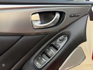 Sarkans Infiniti Q50 2017 Viļņa, ar dzinēja tilpumu 3.00 L un nobraukumu 129 tūkst. km par 10500 €, foto 40 vietnē AUTOMOTO.COM.LV