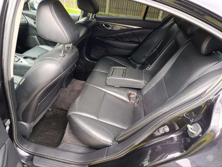 Violets Infiniti Q50 2015 Jūrmala, ar dzinēja tilpumu 2.14 L un nobraukumu 240 tūkst. km par 5999 €, foto 20 vietnē AUTOMOTO.COM.LV