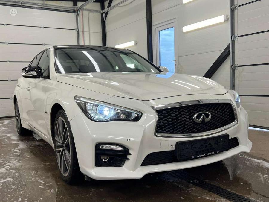 Balts Infiniti Q50 2015 Viļņa, ar dzinēja tilpumu 2.14 L un nobraukumu 230 tūkst. km par 6400 €, foto 5 vietnē AUTOMOTO.COM.LV