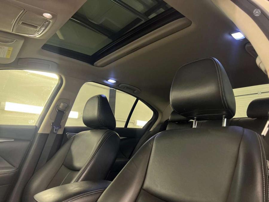 Balts Infiniti Q50 2015 Viļņa, ar dzinēja tilpumu 2.14 L un nobraukumu 230 tūkst. km par 6400 €, foto 15 vietnē AUTOMOTO.COM.LV