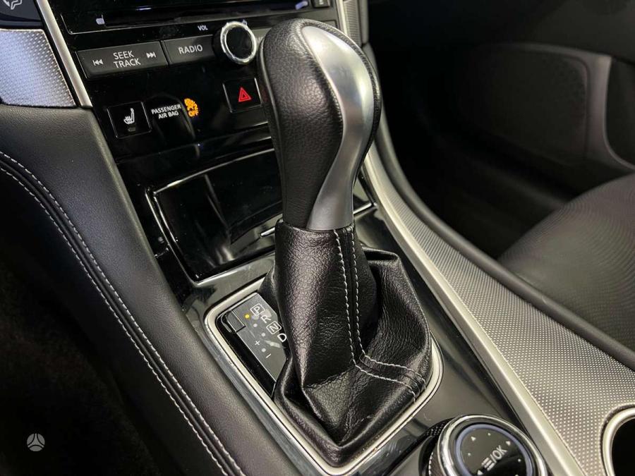 Balts Infiniti Q50 2015 Viļņa, ar dzinēja tilpumu 2.14 L un nobraukumu 230 tūkst. km par 6400 €, foto 20 vietnē AUTOMOTO.COM.LV