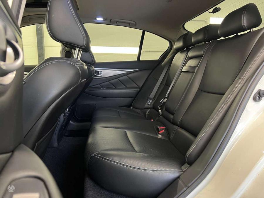 Balts Infiniti Q50 2015 Viļņa, ar dzinēja tilpumu 2.14 L un nobraukumu 230 tūkst. km par 6400 €, foto 26 vietnē AUTOMOTO.COM.LV
