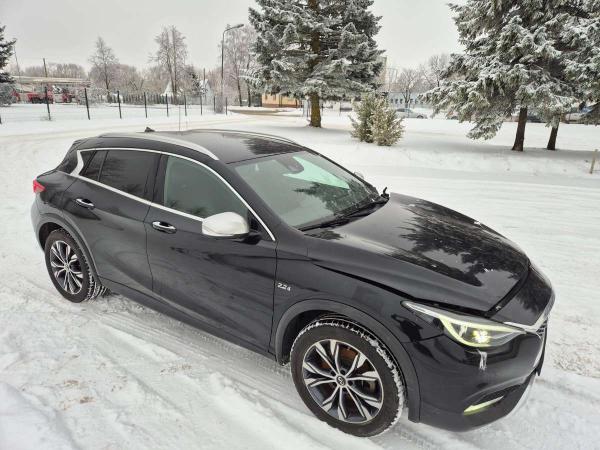 Melns Infiniti QX30 2017 Panevēža, ar dzinēja tilpumu 2.10 L un nobraukumu 123 tūkst. km par 6999 €, foto 6 vietnē AUTOMOTO.COM.LV
