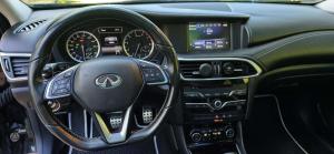Black Infiniti QX30 2017 in Siauliai, with an engine capacity of 1.99 L and mileage of 120 thousand km for 13500 €, photo 16 on AUTOMOTO.COM.LV