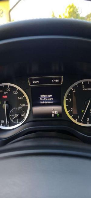 Black Infiniti QX30 2017 in Siauliai, with an engine capacity of 1.99 L and mileage of 120 thousand km for 13500 €, photo 20 on AUTOMOTO.COM.LV