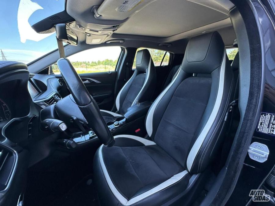 Melns Infiniti QX30 2017 Klaipėda, ar dzinēja tilpumu 2.00 L un nobraukumu 113 tūkst. km par 13400 €, foto 8 vietnē AUTOMOTO.COM.LV